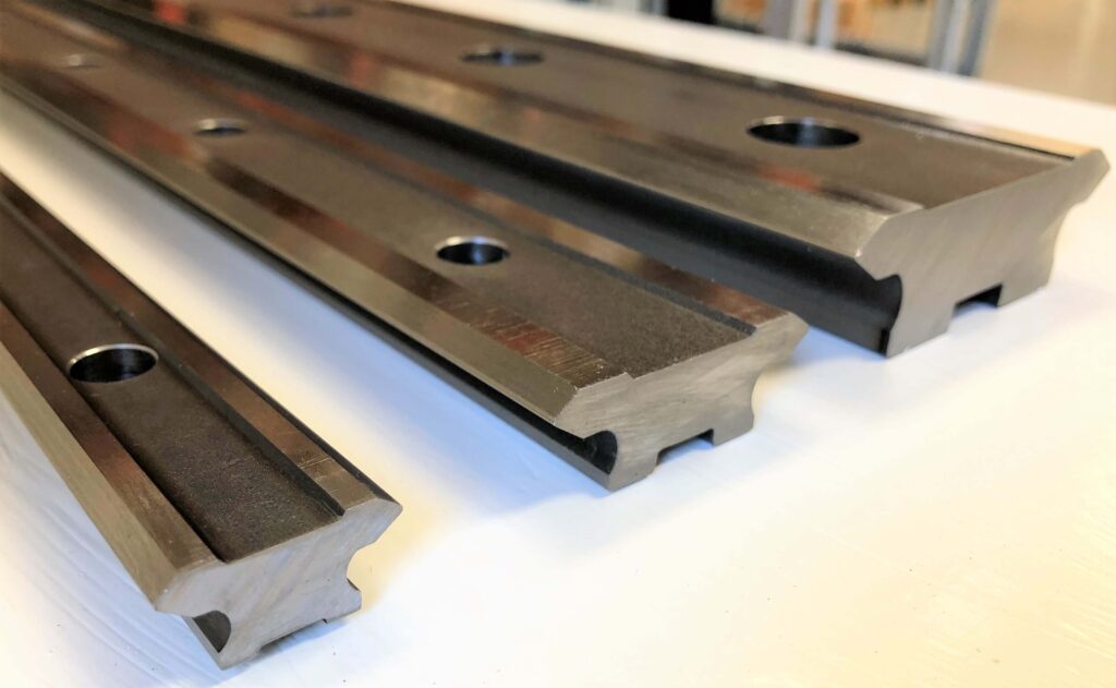 4080.LGV76XL P1 Steel Linear Rail 6,400-10,000N radial load/slide - GSF ...