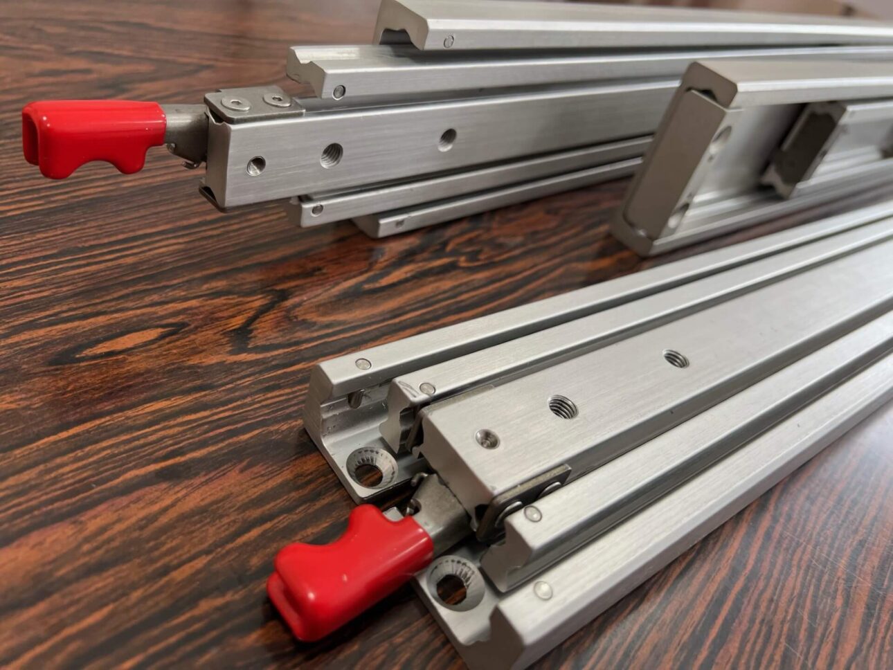 Non-corrosive, locking drawer slide with full extension